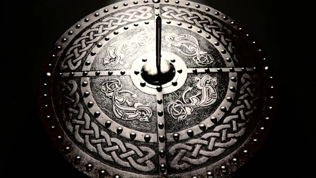 The Highland Targe by CelticLeatherworks.com - YouTube
