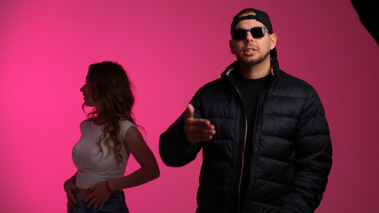 Mecks x Bibi - Csalogány (Official Music Video) - YouTube