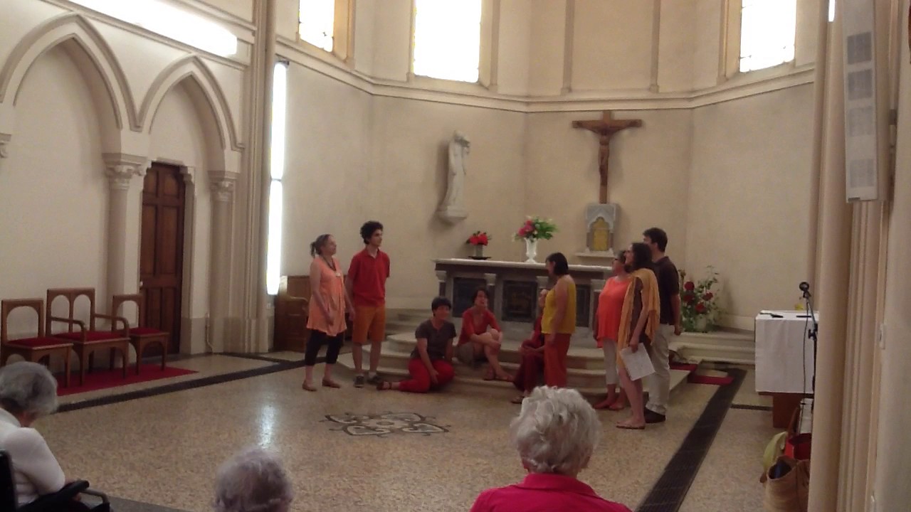 Les Polyphonies de la Terre - Gmerti Upali - YouTube