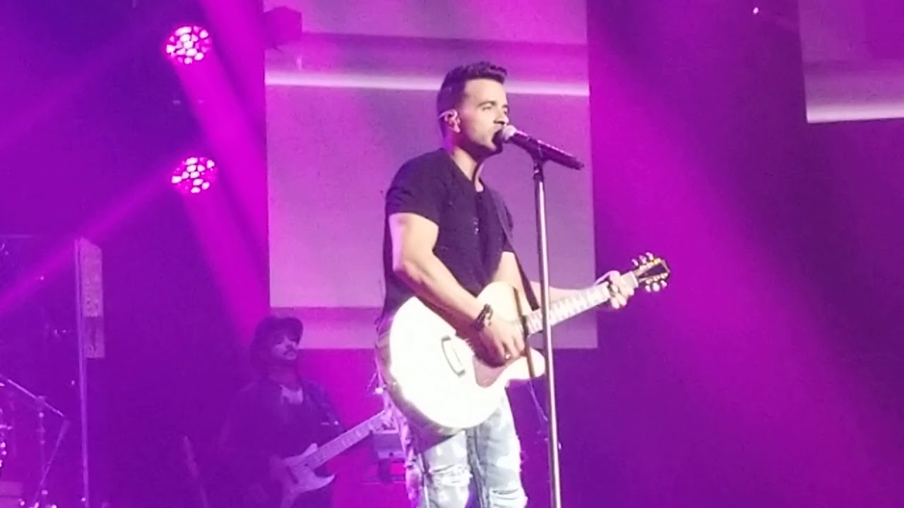 LUIS FONSI "No Me Doy Por Vencido" Love +Dance World Tour Puerto Rico ...