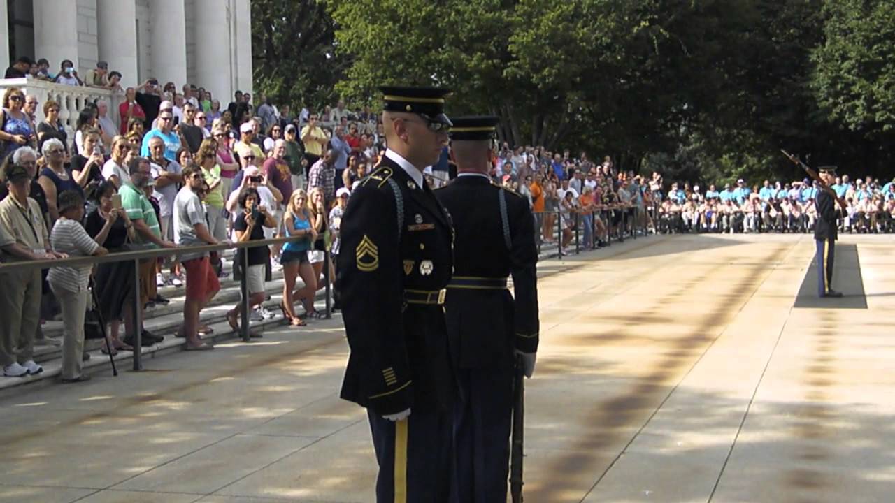 Tomb of the Unknown Soldier - YouTube