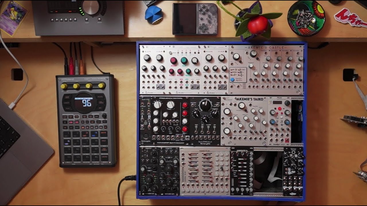 Eurorack Case Build, Chill & Late Night Jam // Modular Monday - YouTube