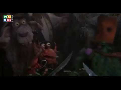 Piggy and Kermit fight - YouTube