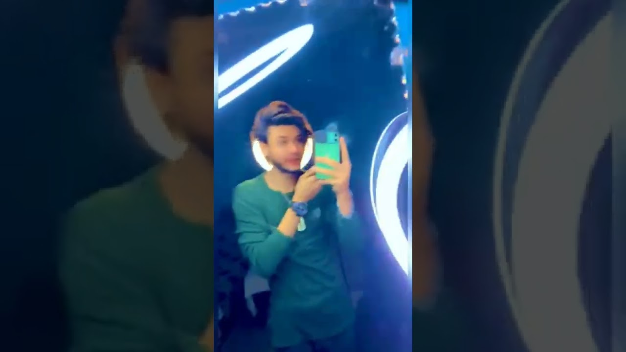 dost asy hi hoty hn🤨#shorts #shahrukhg #foryou #music #youtubeshorts # ...
