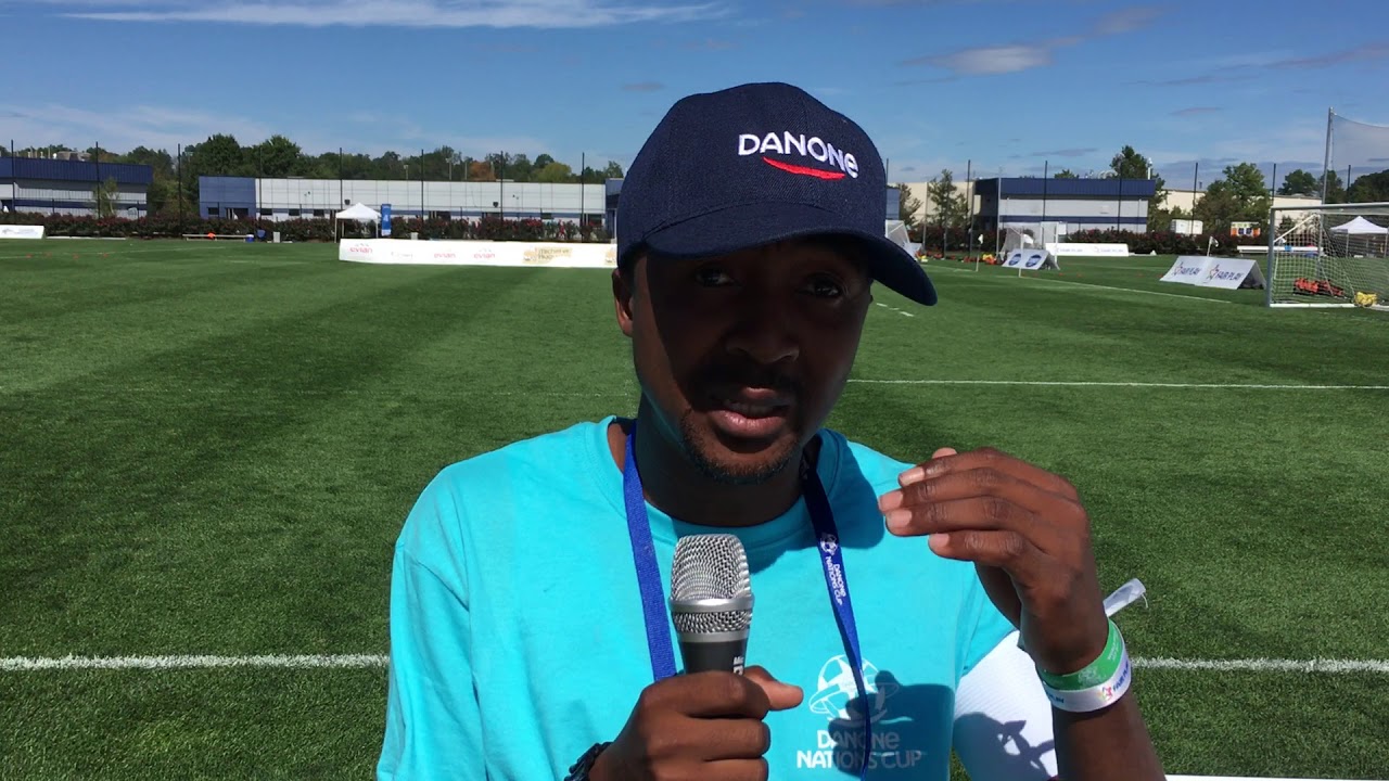 Coach Siyabonga Ndimande from Mophela Primary School - YouTube