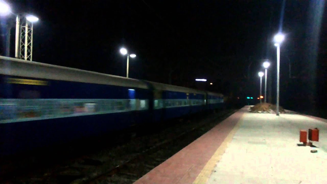 CENTRAL RAILWAY - SPARKLING AND BREAKING SILENCE, SOLAPUR MUMBAI ...