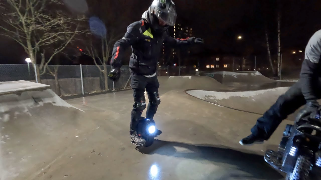 Mten4 Custom Firmware - Kettlebells and Skate Parks - YouTube