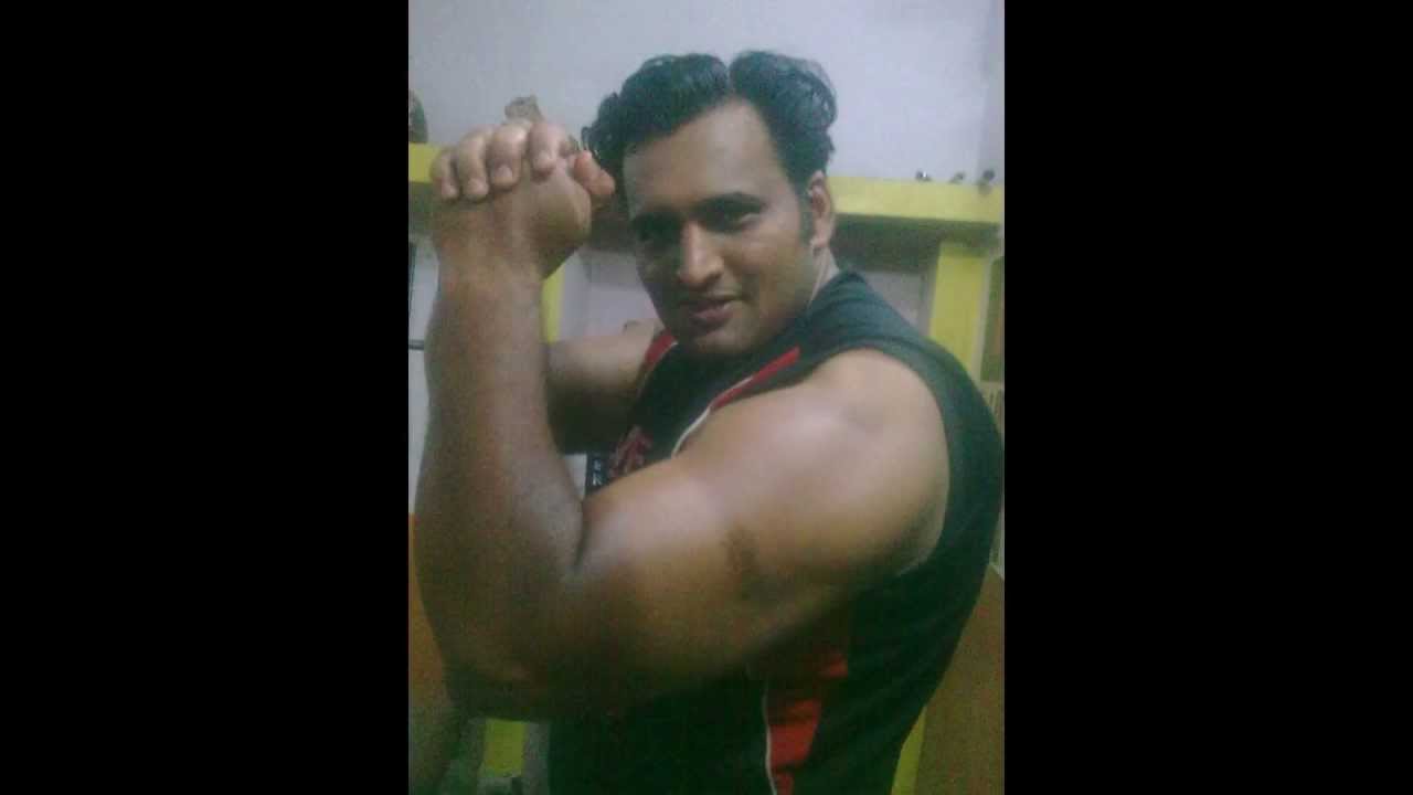19 Inch Biceps