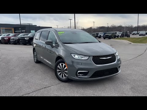 2022 Chrysler Pacifica Overland Park, Lenexa, Shawnee Mission, Olathe ...