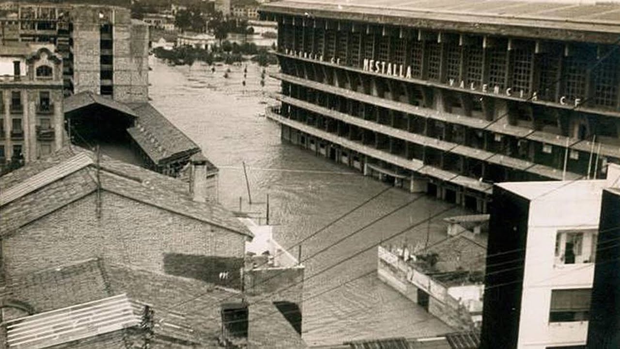 Documental "La Riada de 1957 en Valencia" - Dossiers de Canal 9 - YouTube