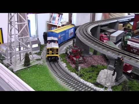 The model train display at Berkshire Trains in Lexington, KY - YouTube
