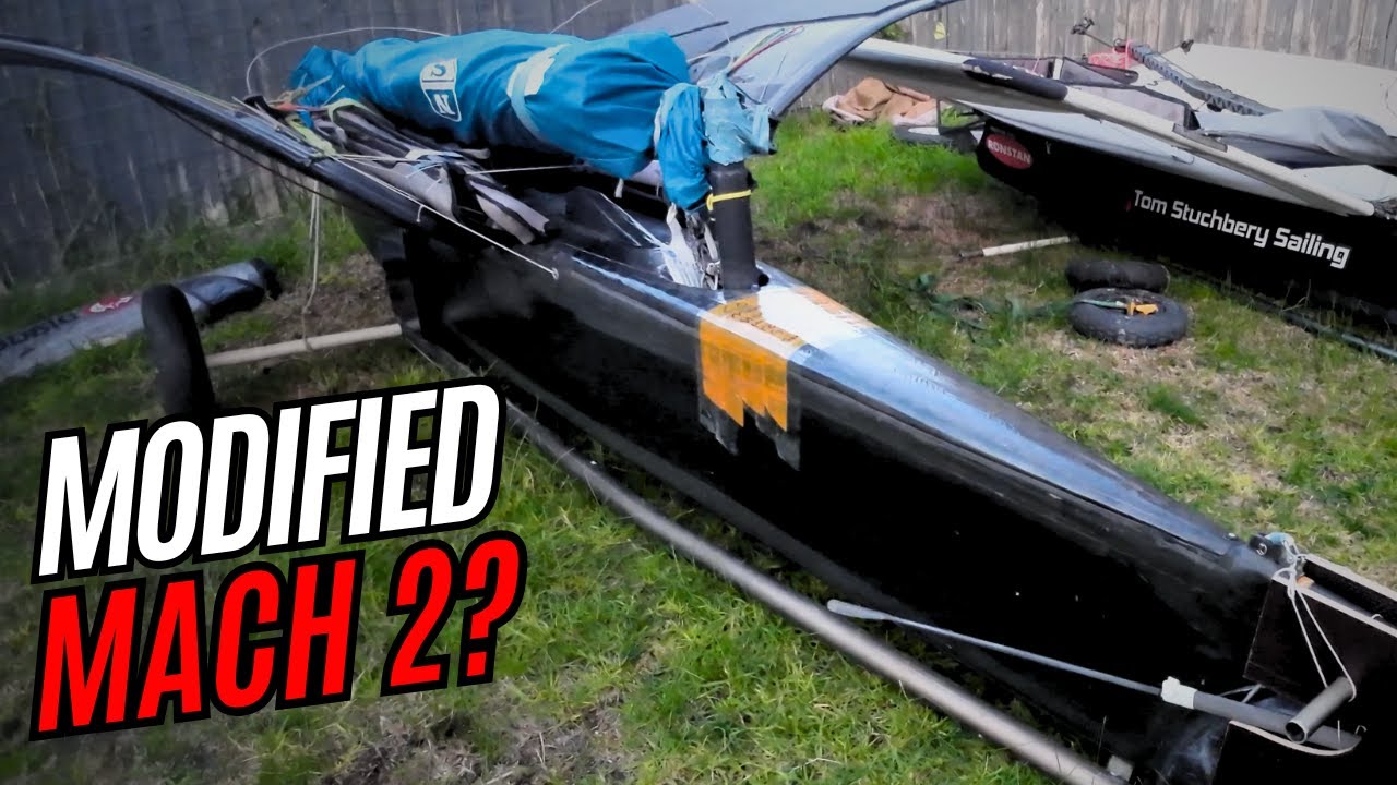 How much can you modify a Mach 2 Foiling Moth? Unboxing my friends Boat ...