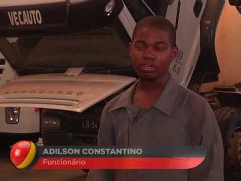 Angola Magazine - Vecauto em Angola - YouTube
