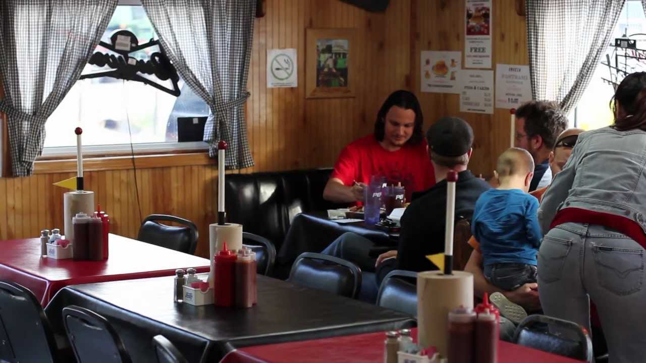 TIM FOUST RADIO TOUR FEATURETTE DAY 1 - YouTube