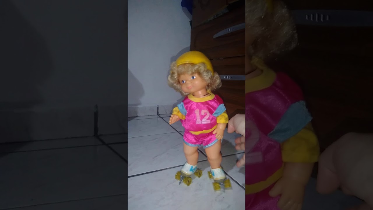 Boneca lu patinadora meplastic - YouTube