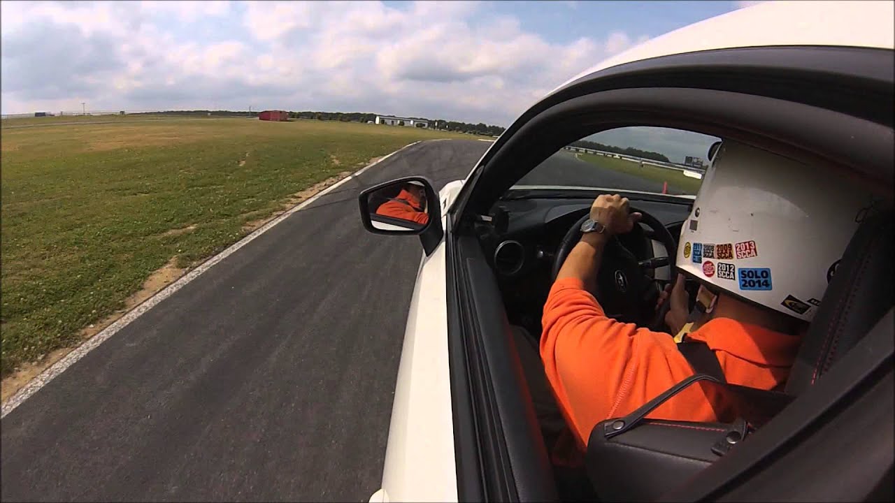 Pocono Infield Autocross 2014-09-20 74.9xx - YouTube