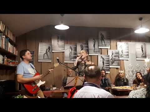 Hotel Pripjať, Tereza & Honza