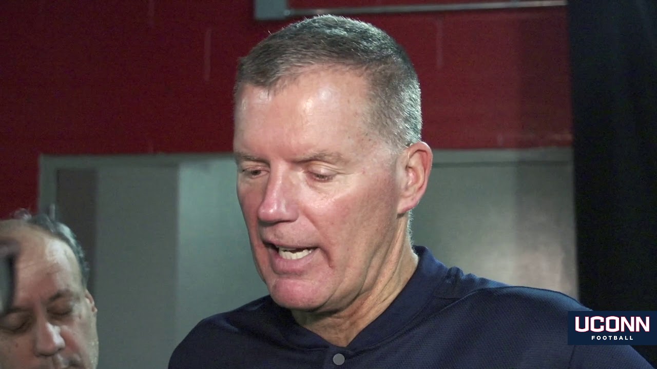 UConn Football at USF Recap - YouTube