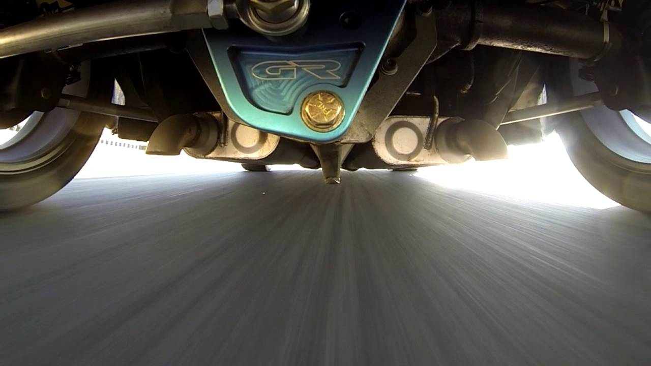 Griggs Racing GR40 World Challenge suspension doing work at Thunderhill ...