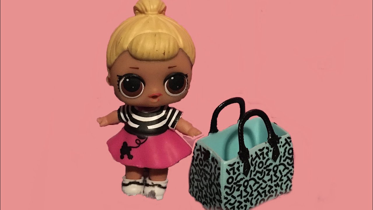 LOL surprise doll’s FIRST DAY OF SCHOOL - YouTube
