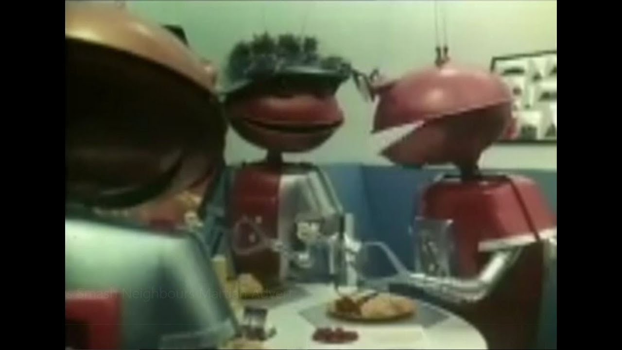 1977 Cadburys Smash Neighbours Martian Advert - YouTube