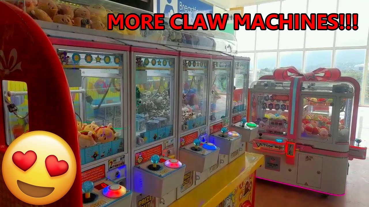CLAW MACHINE FRENZY AT TOM'S WORLD!!! - (PART 2) - YouTube