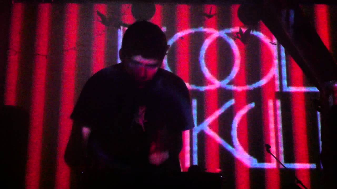 kool skull 1 - 8static 25 | jan12 - YouTube