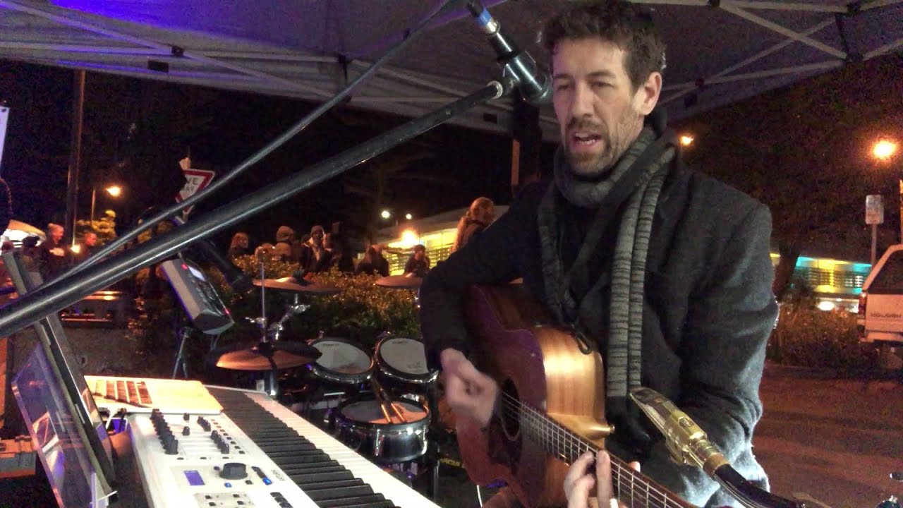 Andy Blackmore Artwalk 2022 Port Macquarie - YouTube