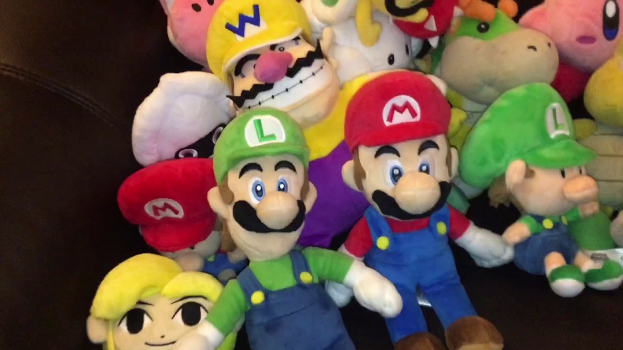 Our first Mario plush collection - YouTube