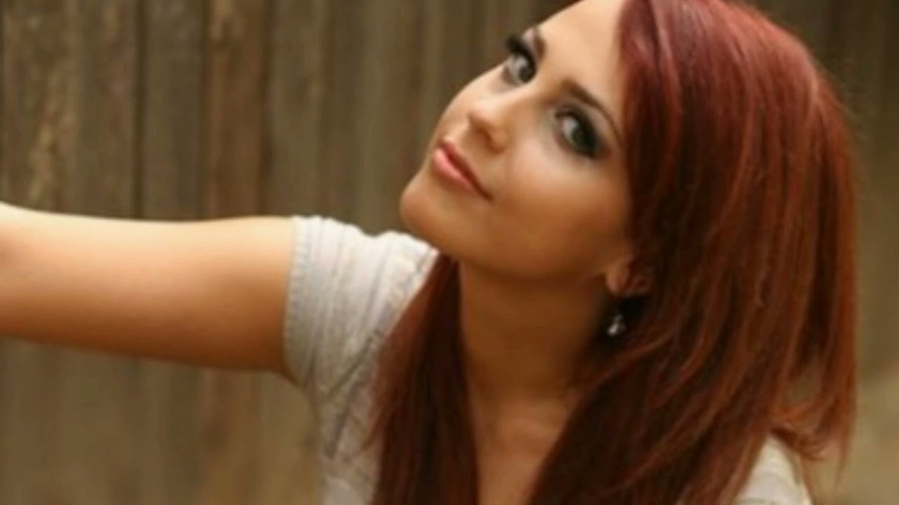 Elle Vee - The Unknown - YouTube