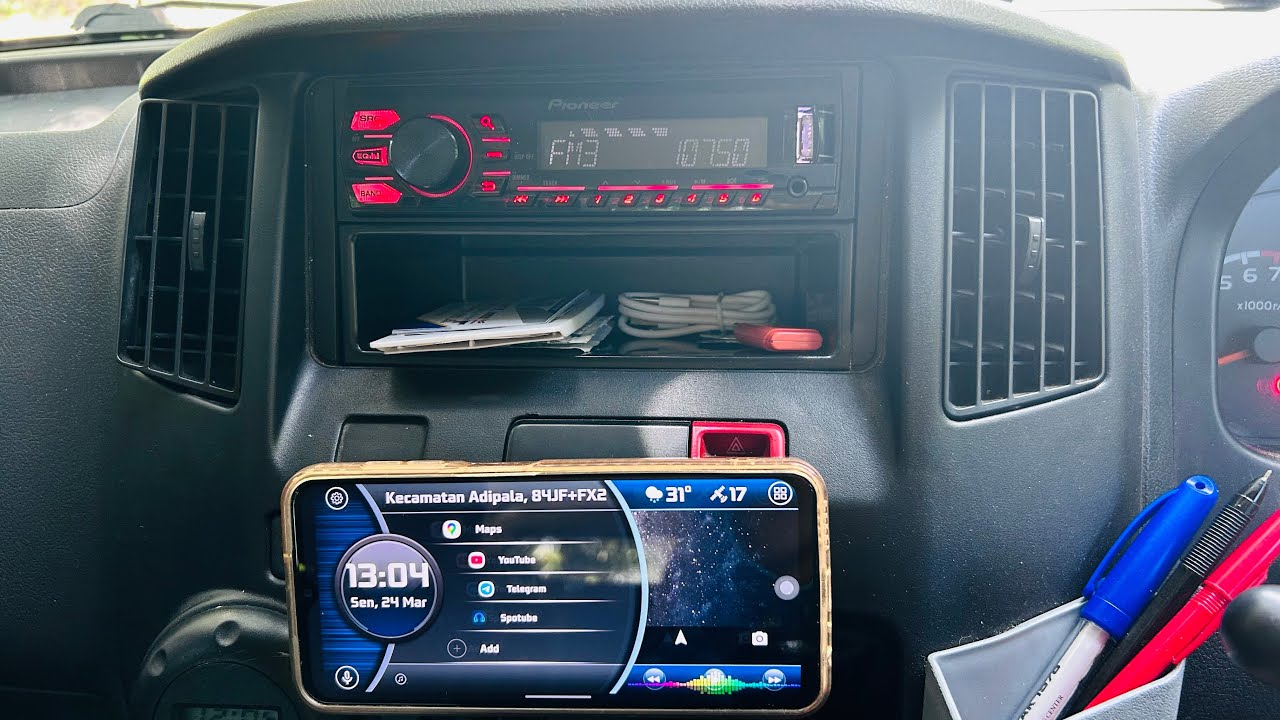 TIPS HANDPHONE ANDROID MENJADI HEAD UNIT - YouTube