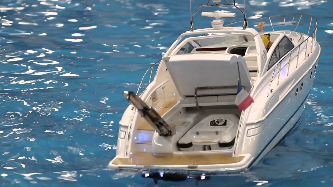 RC Yacht White Lady - Intermodellbau Dortmund - YouTube