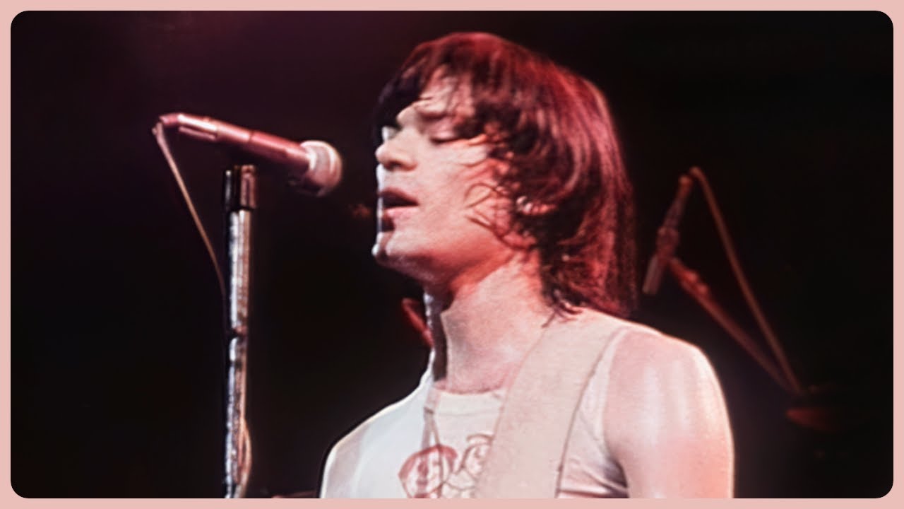 Ramones - Do You Wanna Dance (Live on New Years Eve '77, 4K AI ...