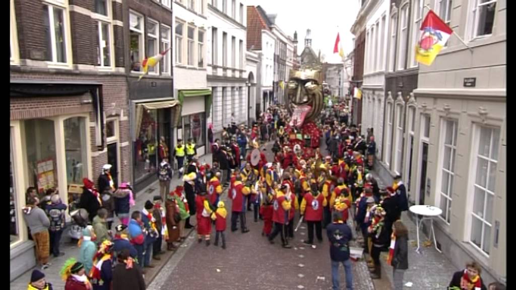 Compilatie van d''n Grote Optocht van Oeteldonk 2013 op Boschtion - YouTube