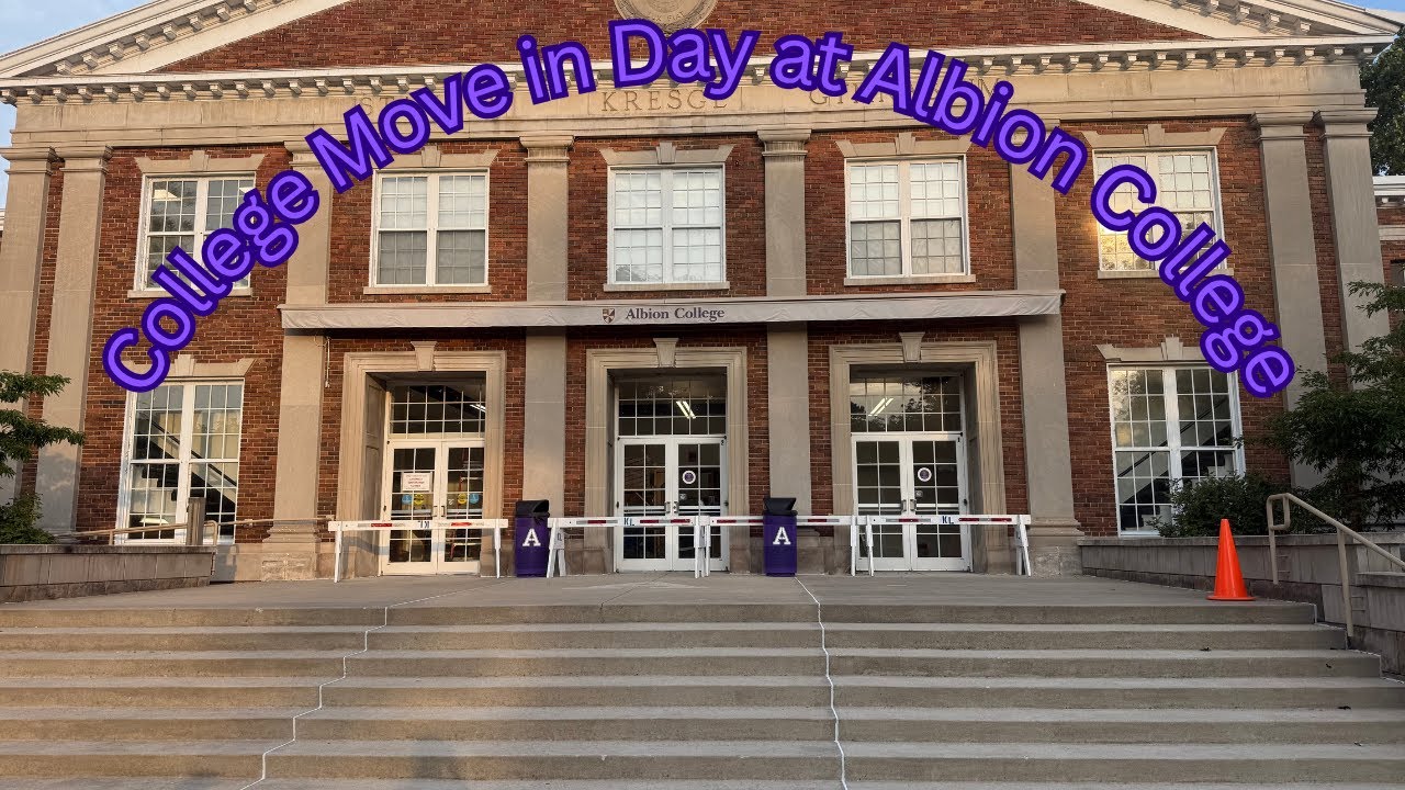 College Move in Day + Dorm Tour | Freshman Year - YouTube