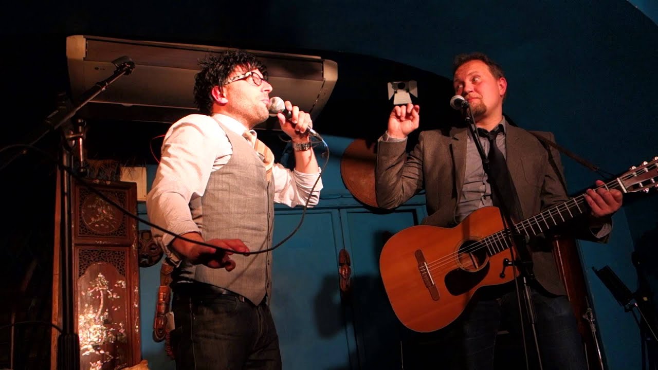 Oldelaf et Alexandre Zapata - Projet Michel Montana - Se Battre - YouTube