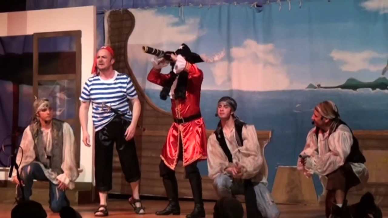 Spugna e Capitan Uncino - YouTube