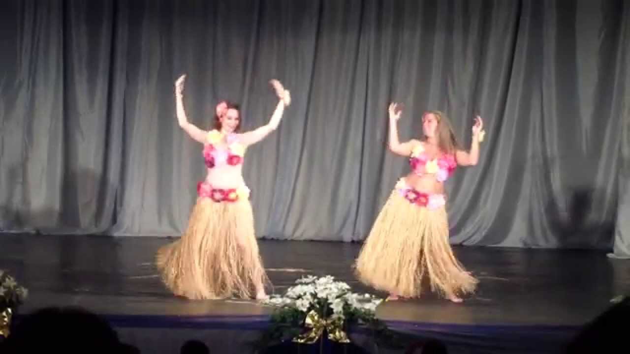 Nóra Torda and Judit Sári Hawaii dance at the 15th Jubilee Estella ...