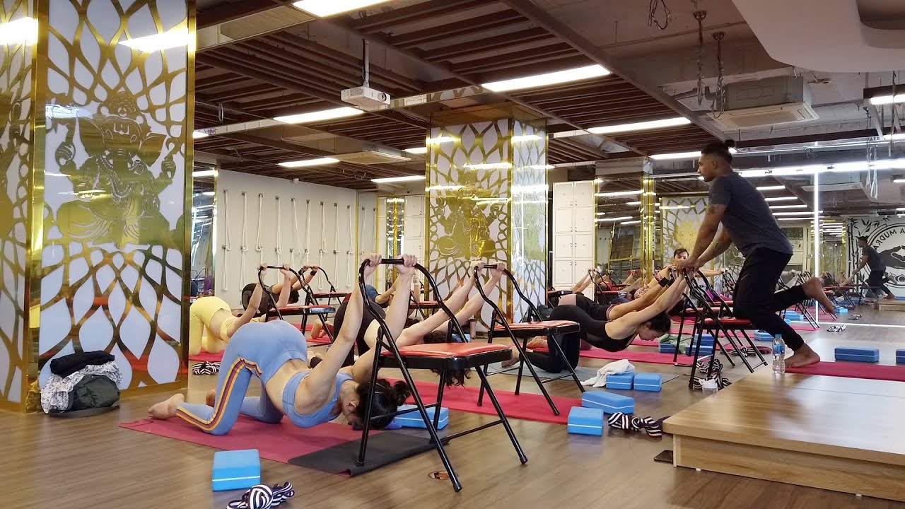 My Advanced Group Yoga Class Video | Yoga Exercise For Shoulder ...