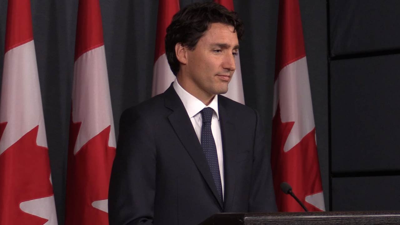 Trudeau “the actor” delivers parroted lines at end of session news ...