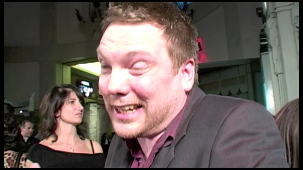 Andrew Tiernan Interview - "300" Movie Premiere - YouTube