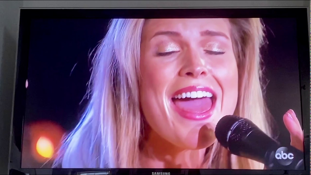 The Bones -- Julia Rae and Sheridan Reed on Bachelor Presents: Listen ...