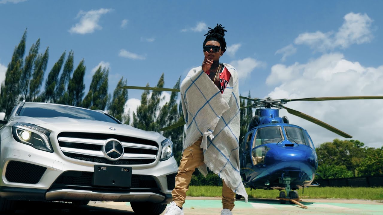 YoungBoss- Link Up (official vidéo) - YouTube