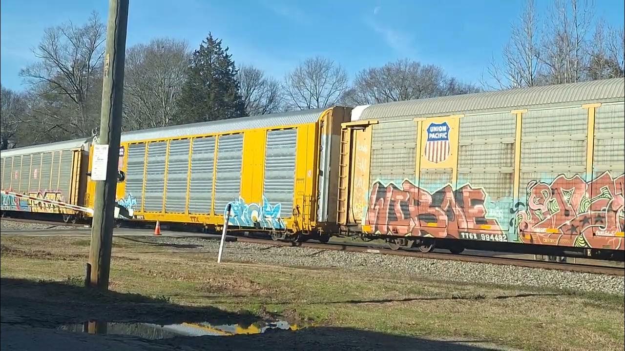 Raw Trains 19 60fps- NS DPU - YouTube
