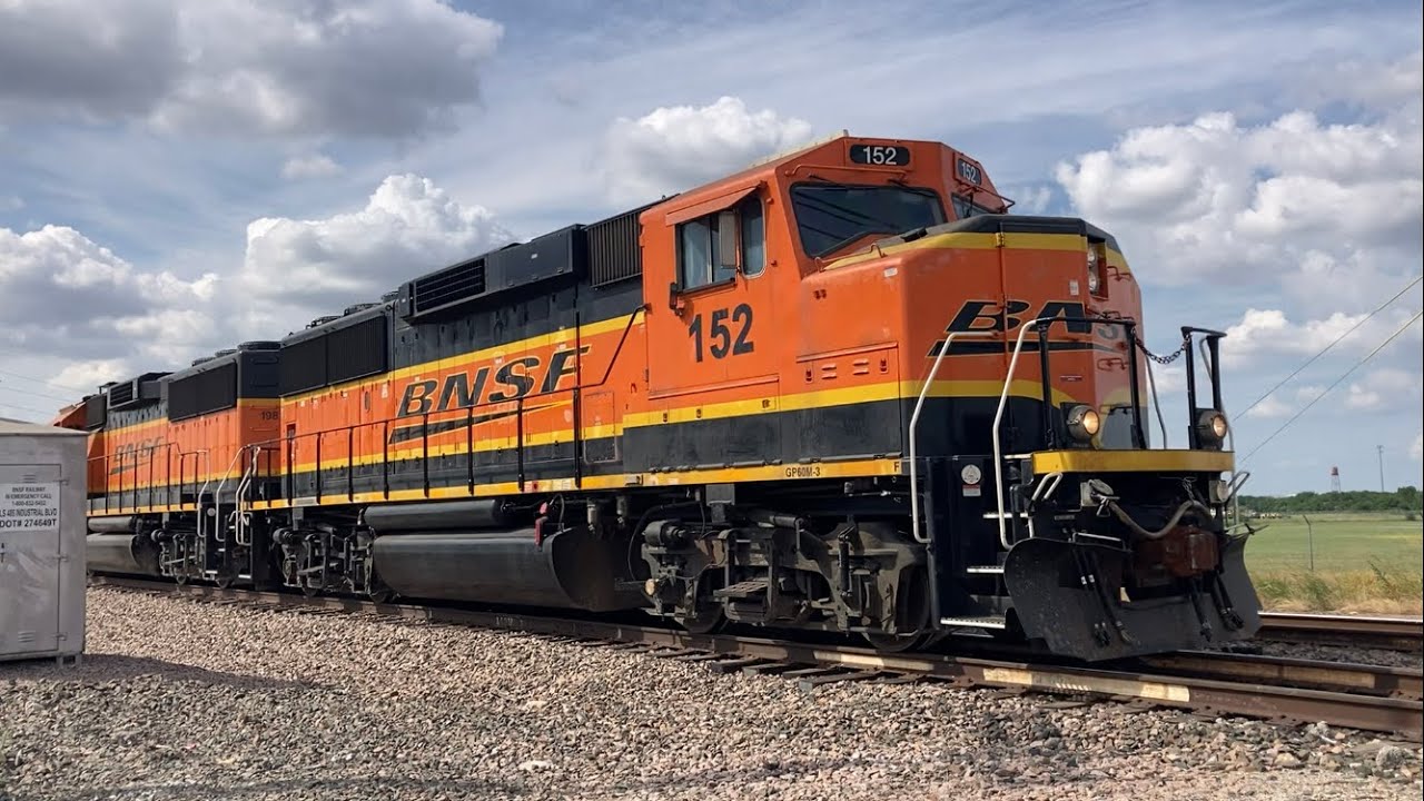 BNSF Y-NYF1021 with GP60’s near Saginaw, TX (June 20, 2024) - YouTube