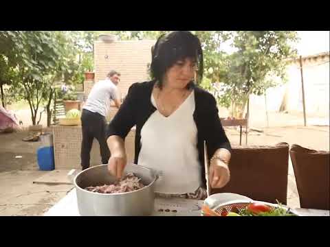 Ziyafetin Metbexi kətdə bir gün İNŞALLAH Lacında İpək kəndində Bülüldüz kəndindən cəkiliş edərik🤲