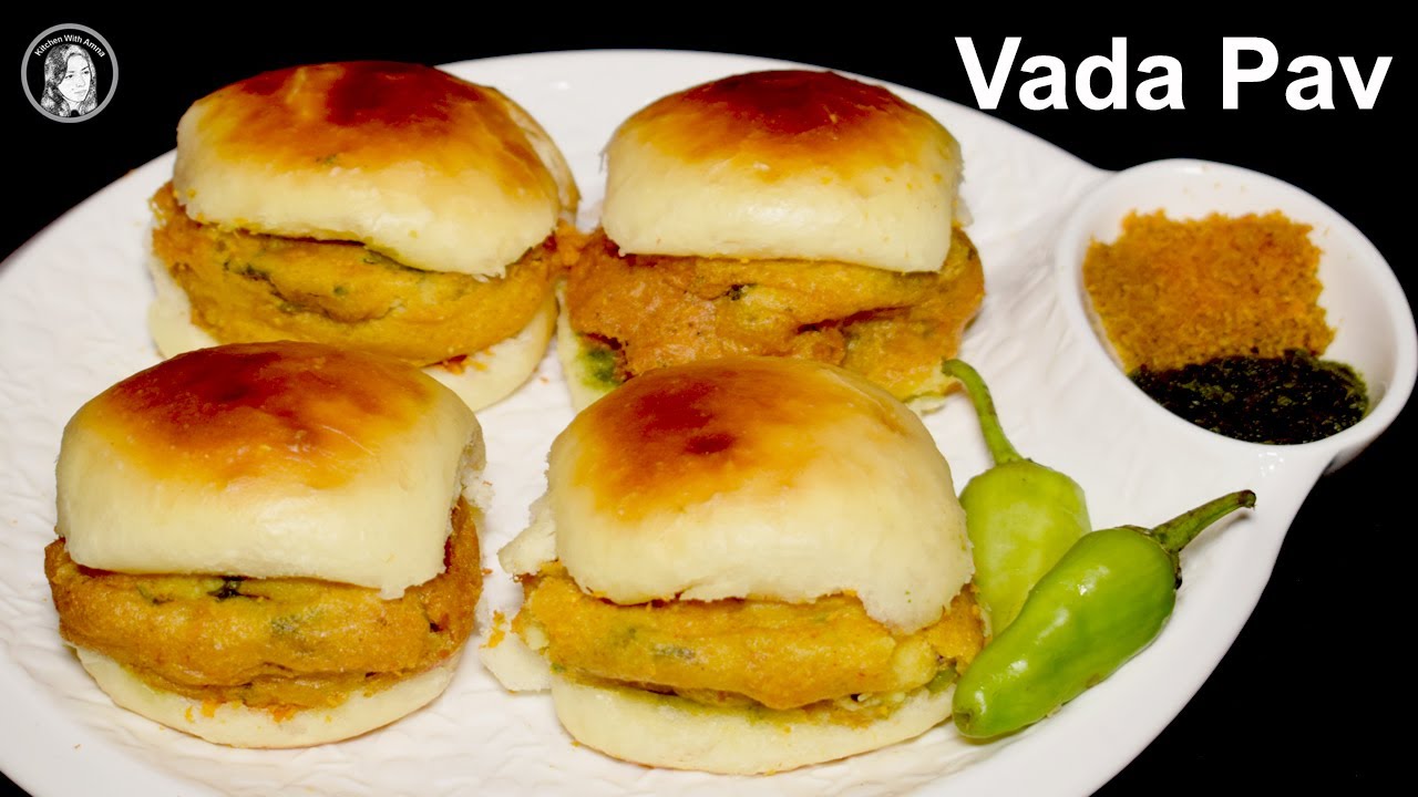 Vada Pav Recipe with Homemade Bread Without Oven - Batata Vada Pav ...