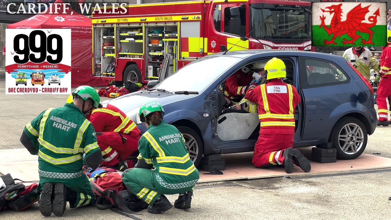 South Wales Fire and Rescue Service’s BIG 999 Day at Cardiff Bay - YouTube