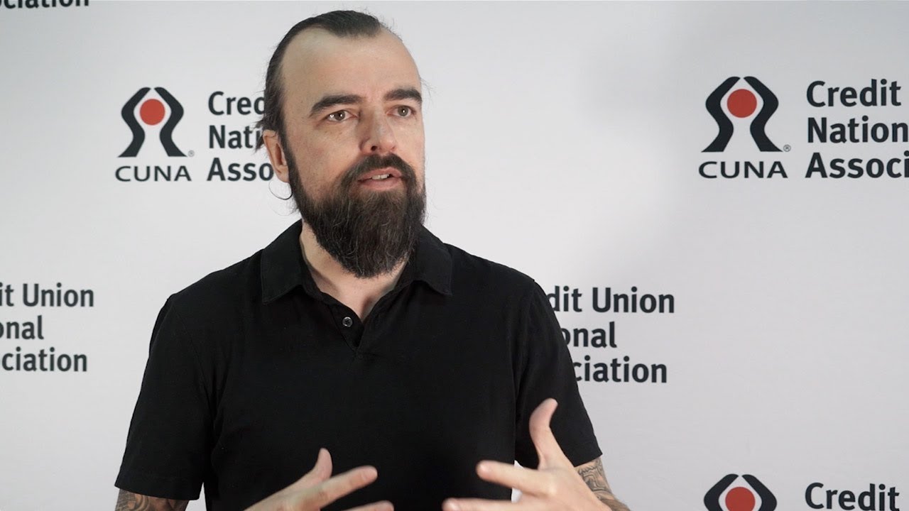 CUNA GAC 2018 keynote speaker: Scott Stratten - YouTube