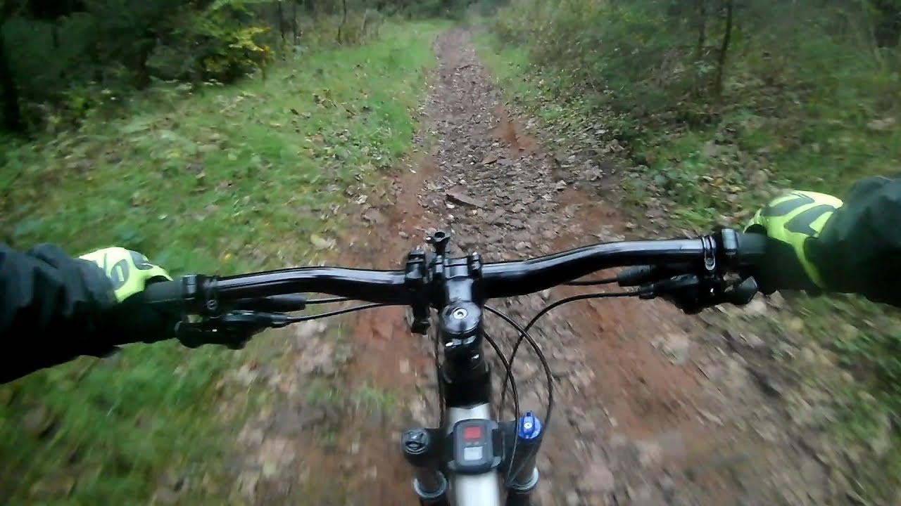 Macc Forest, first time, Downhill, Crash into gate, MTB, Peak District ...